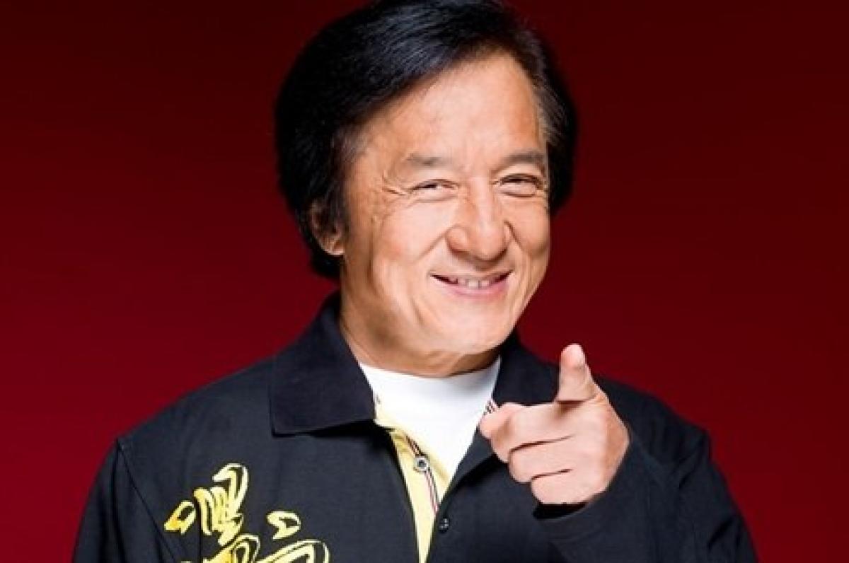 Jackie Chan oferece R$ 615 mil para quem descobrir uma vacina contra o ...