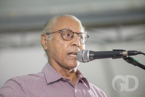 Aos 75 anos, Júlio Campos faz vídeo e mira em votos de jovens | Gazeta ...