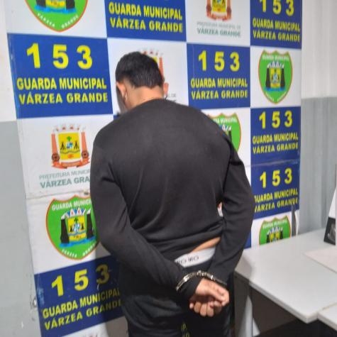 Jovem é detido transando com menor de 15 anos em shopping de VG ...