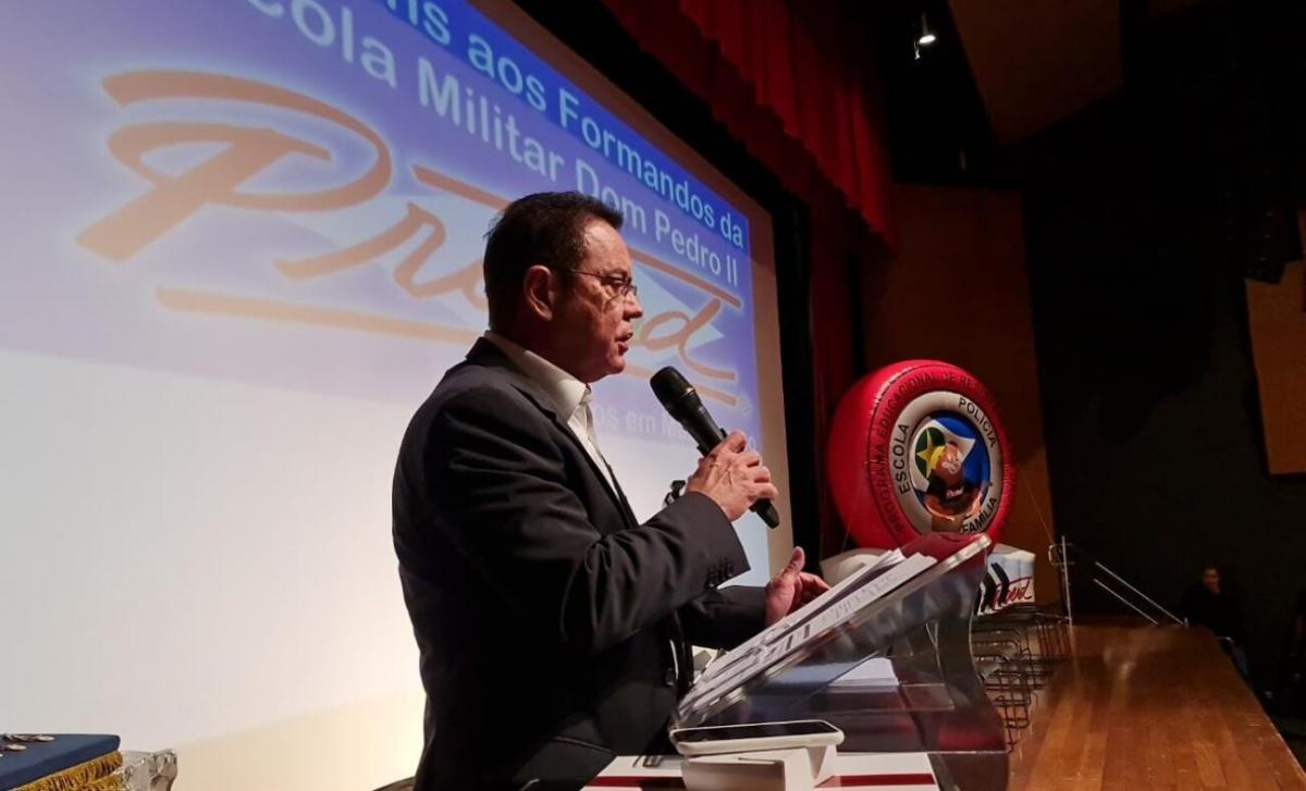 'Estou envergonhado de ter sido ludibriado', diz presidente da AL ...