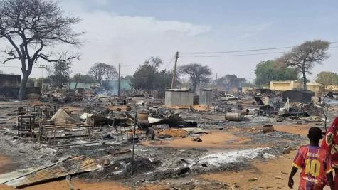 Combates ferozes na região sudanesa de Darfur provocaram ao menos 74 ...