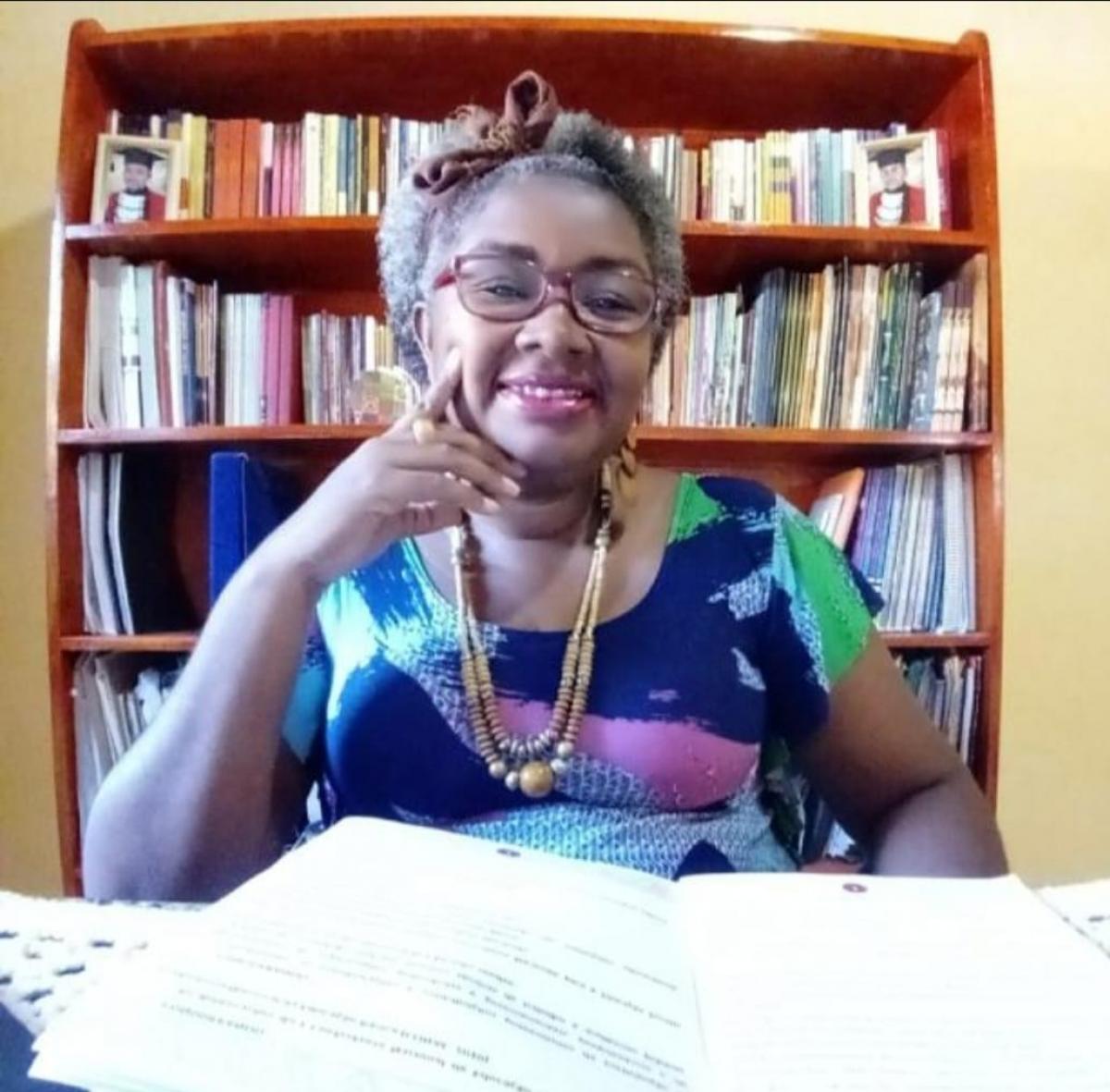 ‘Luta é pela existência’, diz 1ª mulher doutora quilombola de Mato ...